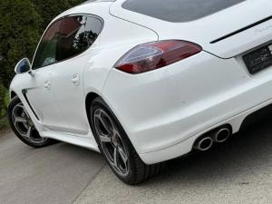 Balts Porsche Panamera 2010 Jūrmala, ar dzinēja tilpumu 4.80 L un nobraukumu 217 tūkst. km par 19950 €, foto 18 vietnē AUTOMOTO.COM.LV