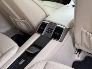 Balts Porsche Panamera 2010 Jūrmala, ar dzinēja tilpumu 4.80 L un nobraukumu 217 tūkst. km par 19950 €, foto 27 vietnē AUTOMOTO.COM.LV