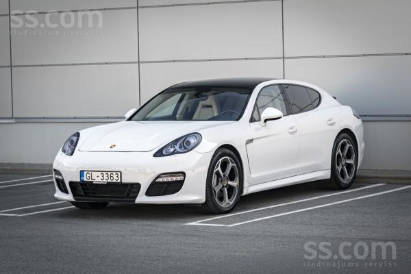 Balts Porsche Panamera 2011 Rīga, ar dzinēja tilpumu 4.80 L un nobraukumu 218 tūkst. km par 13950 €, foto 1 vietnē AUTOMOTO.COM.LV