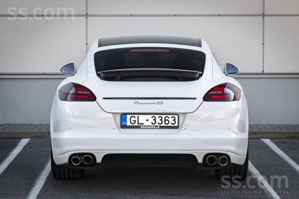 Balts Porsche Panamera 2011 Rīga, ar dzinēja tilpumu 4.80 L un nobraukumu 218 tūkst. km par 13950 €, foto 5 vietnē AUTOMOTO.COM.LV