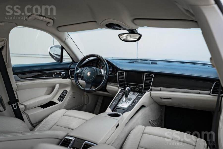 White Porsche Panamera 2011 in Riga, with an engine capacity of 4.80 L and mileage of 218 thousand km for 13950 €, photo 17 on AUTOMOTO.COM.LV