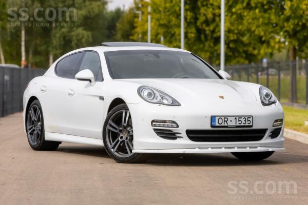 Porsche Panamera 2012 in Jelgava on AUTOMOTO.COM.LV White Porsche Panamera 2012 in Jelgava, with an engine capacity of 4.80 L and mileage of 76 thousand km for 23800 €, photo 1 on AUTOMOTO.COM.LV