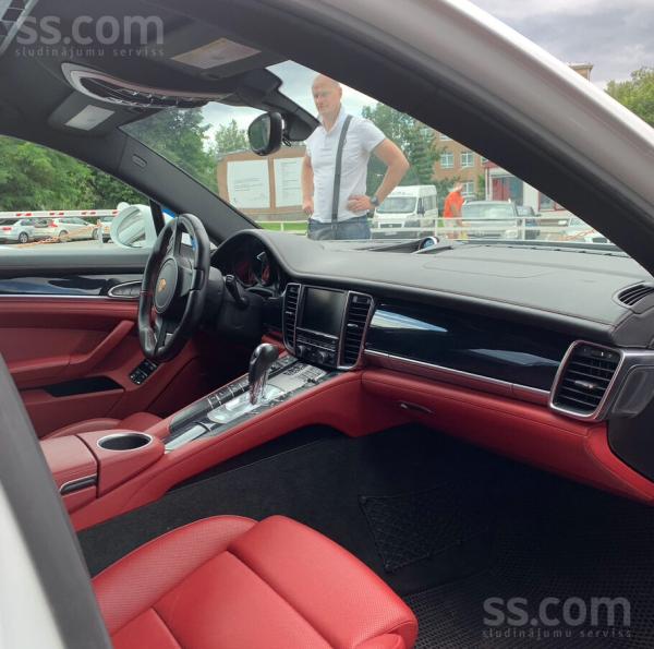 Balts Porsche Panamera 2014 Rīga, ar dzinēja tilpumu 3.60 L un nobraukumu 85 tūkst. km par 21000 €, foto 6 vietnē AUTOMOTO.COM.LV