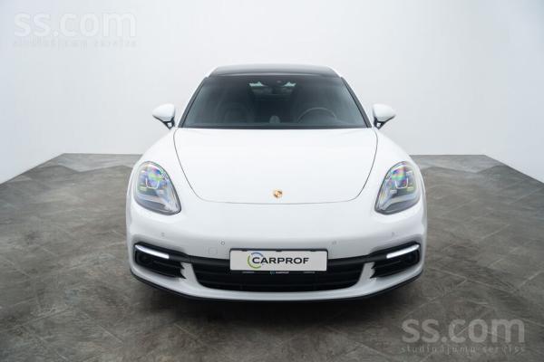 White Porsche Panamera 2017 in Tallinn, with an engine capacity of 3.00 L and mileage of 117 thousand km for 46899 €, photo 2 on AUTOMOTO.COM.LV