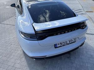 White Porsche Panamera 2021 in Siauliai, with an engine capacity of 0.00 L and mileage of 29 thousand km for 60500 €, photo 8 on AUTOMOTO.COM.LV