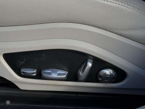 White Porsche Panamera 2021 in Siauliai, with an engine capacity of 0.00 L and mileage of 29 thousand km for 60500 €, photo 17 on AUTOMOTO.COM.LV
