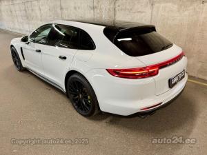 White Porsche Panamera 2018 in Tallinn, with an engine capacity of 2.90 L and mileage of 128 thousand km for 46995 €, photo 2 on AUTOMOTO.COM.LV