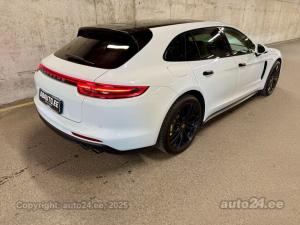 White Porsche Panamera 2018 in Tallinn, with an engine capacity of 2.90 L and mileage of 128 thousand km for 46995 €, photo 4 on AUTOMOTO.COM.LV