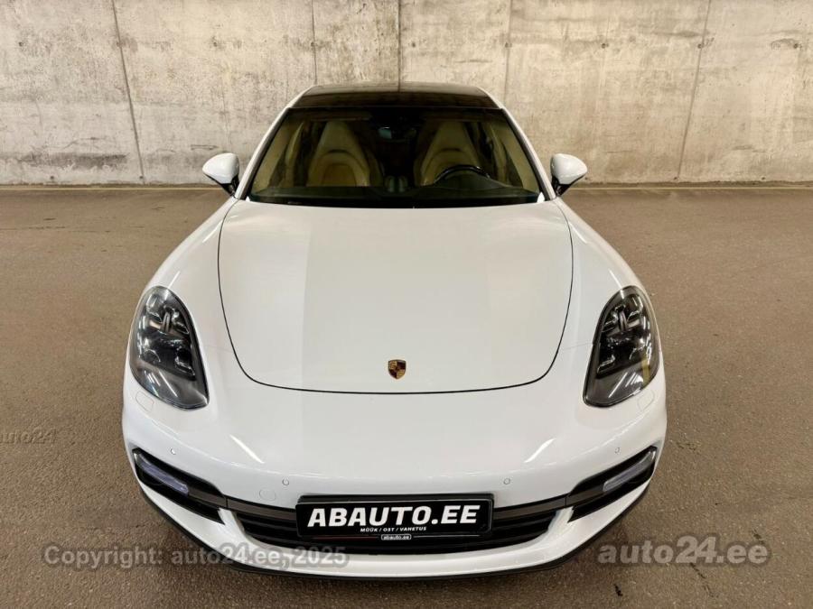 White Porsche Panamera 2018 in Tallinn, with an engine capacity of 2.90 L and mileage of 128 thousand km for 46995 €, photo 24 on AUTOMOTO.COM.LV