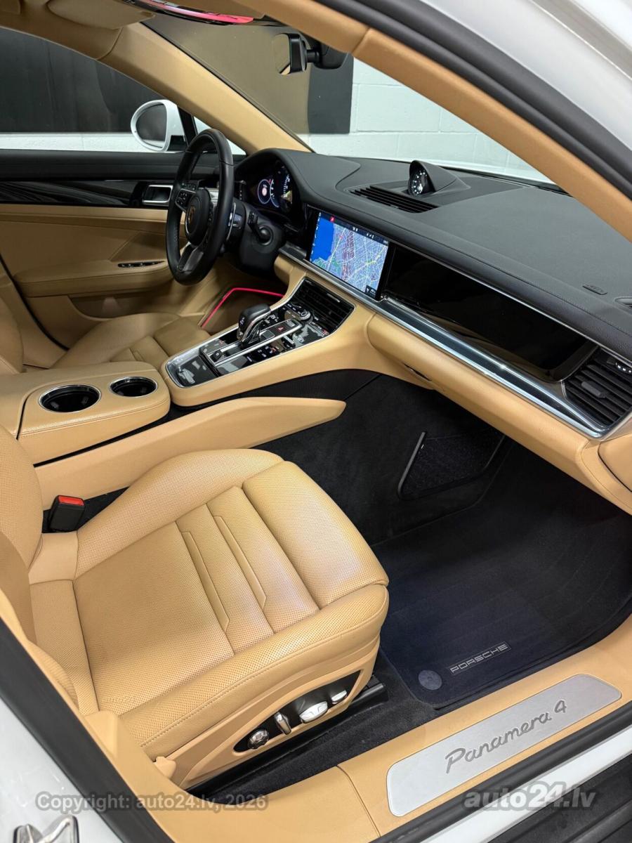White Porsche Panamera 2018 in Tallinn, with an engine capacity of 2.90 L and mileage of 131 thousand km for 45995 €, photo 19 on AUTOMOTO.COM.LV