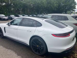 Balts Porsche Panamera 2018 Raseiniai, ar dzinēja tilpumu 3.00 L un nobraukumu 103 tūkst. km par 29900 €, foto 6 vietnē AUTOMOTO.COM.LV