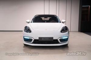 Balts Porsche Panamera 2021 Tallina, ar dzinēja tilpumu 4.00 L un nobraukumu 79 tūkst. km par 95000 €, foto 7 vietnē AUTOMOTO.COM.LV