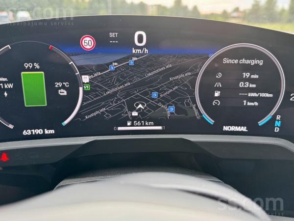 Melns Porsche Taycan 2024 Rīga, ar dzinēja tilpumu 0.00 L un nobraukumu 63 tūkst. km par 70500 €, foto 4 vietnē AUTOMOTO.COM.LV