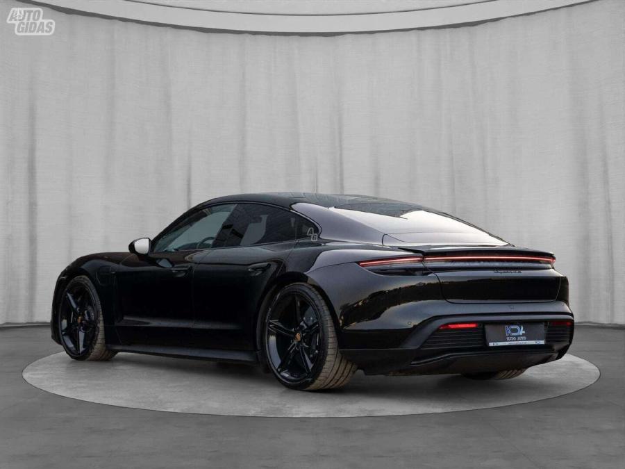 Melns Porsche Taycan 2020 Marijampole, ar dzinēja tilpumu 0.00 L un nobraukumu 70 tūkst. km par 62450 €, foto 7 vietnē AUTOMOTO.COM.LV