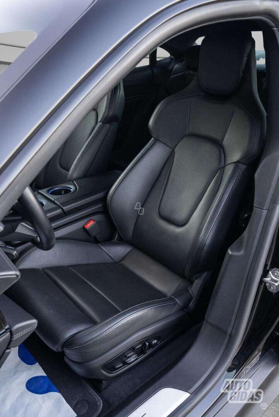 Melns Porsche Taycan 2020 Marijampole, ar dzinēja tilpumu 0.00 L un nobraukumu 70 tūkst. km par 62450 €, foto 25 vietnē AUTOMOTO.COM.LV