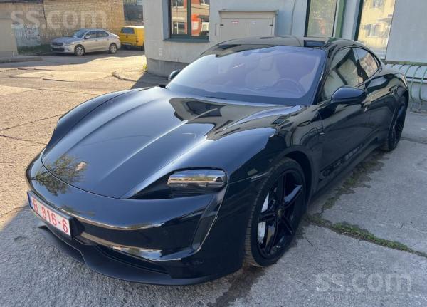 Black Porsche Taycan 2020 in Riga, with an engine capacity of 0.00 L and mileage of 61 thousand km for 49900 €, photo 2 on AUTOMOTO.COM.LV