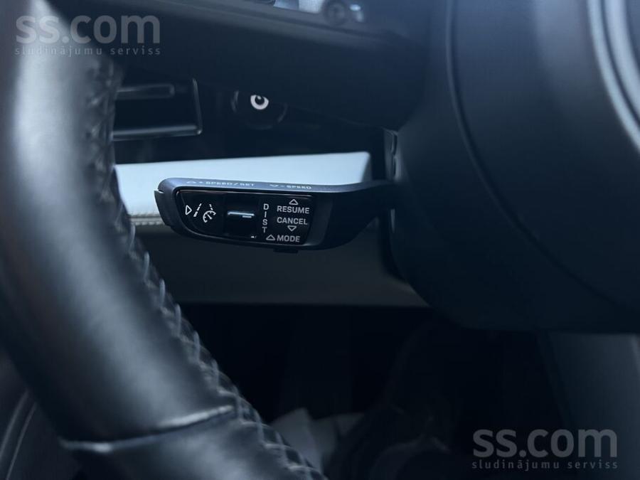 Melns Porsche Taycan 2020 Rīga, ar dzinēja tilpumu 0.00 L un nobraukumu 61 tūkst. km par 49900 €, foto 21 vietnē AUTOMOTO.COM.LV