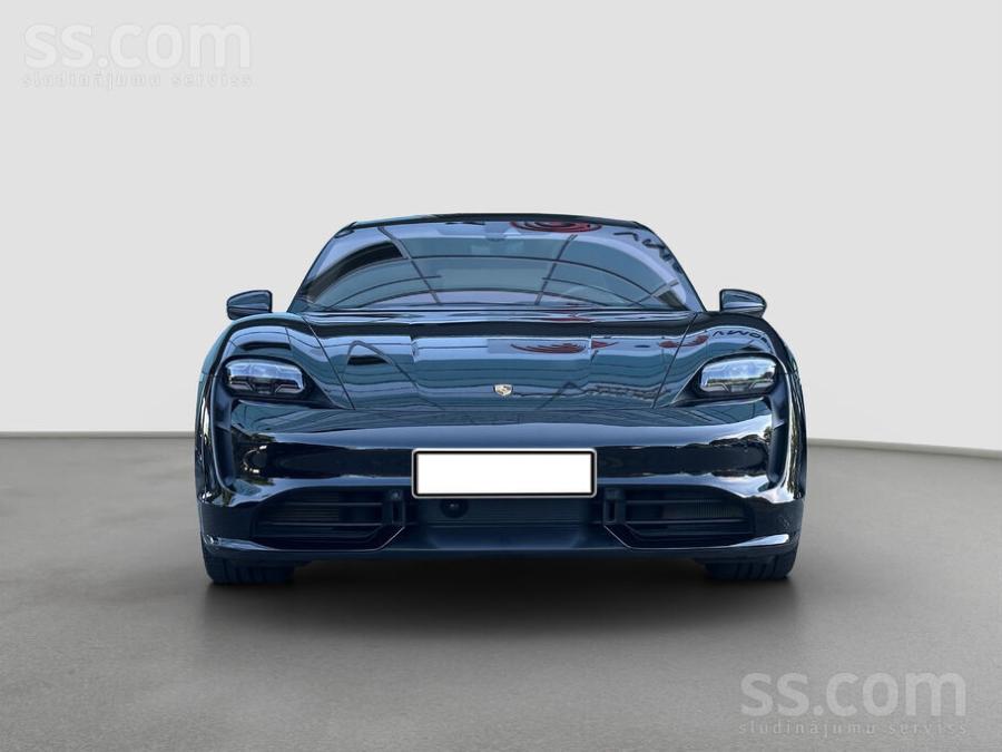Black Porsche Taycan 2020 in Riga, with an engine capacity of 0.00 L and mileage of 49 thousand km for 72900 €, photo 4 on AUTOMOTO.COM.LV