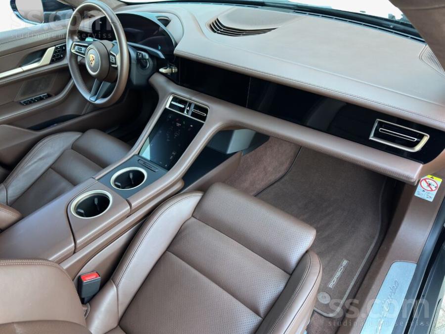 Black Porsche Taycan 2020 in Riga, with an engine capacity of 0.00 L and mileage of 49 thousand km for 72900 €, photo 6 on AUTOMOTO.COM.LV