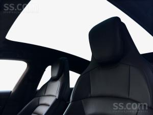 Black Porsche Taycan 2020 in Riga, with an engine capacity of 0.00 L and mileage of 49 thousand km for 72900 €, photo 16 on AUTOMOTO.COM.LV