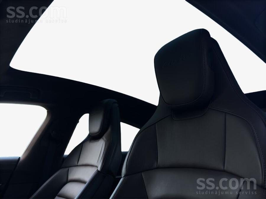 Black Porsche Taycan 2020 in Riga, with an engine capacity of 0.00 L and mileage of 49 thousand km for 72900 €, photo 16 on AUTOMOTO.COM.LV