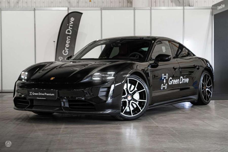 Melns Porsche Taycan 2020 Viļņa, ar dzinēja tilpumu 0.00 L un nobraukumu 98 tūkst. km par 54990 €, foto 1 vietnē AUTOMOTO.COM.LV