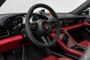 Melns Porsche Taycan 2020 Viļņa, ar dzinēja tilpumu 0.00 L un nobraukumu 98 tūkst. km par 54990 €, foto 5 vietnē AUTOMOTO.COM.LV