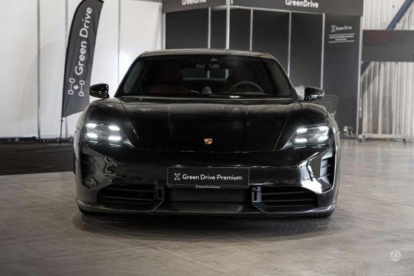 Порше Тайкан 2020 в Вильнюс на AUTOMOTO.COM.LV Черный Порше Тайкан 2020 в Вильнюс, объемом двигателя 0.00 л и пробегом 98 тыс. км за 54990 €, фото 6 на AUTOMOTO.COM.LV