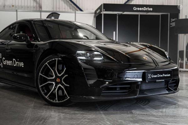 Порше Тайкан 2020 в Вильнюс на AUTOMOTO.COM.LV Черный Порше Тайкан 2020 в Вильнюс, объемом двигателя 0.00 л и пробегом 98 тыс. км за 54990 €, фото 11 на AUTOMOTO.COM.LV