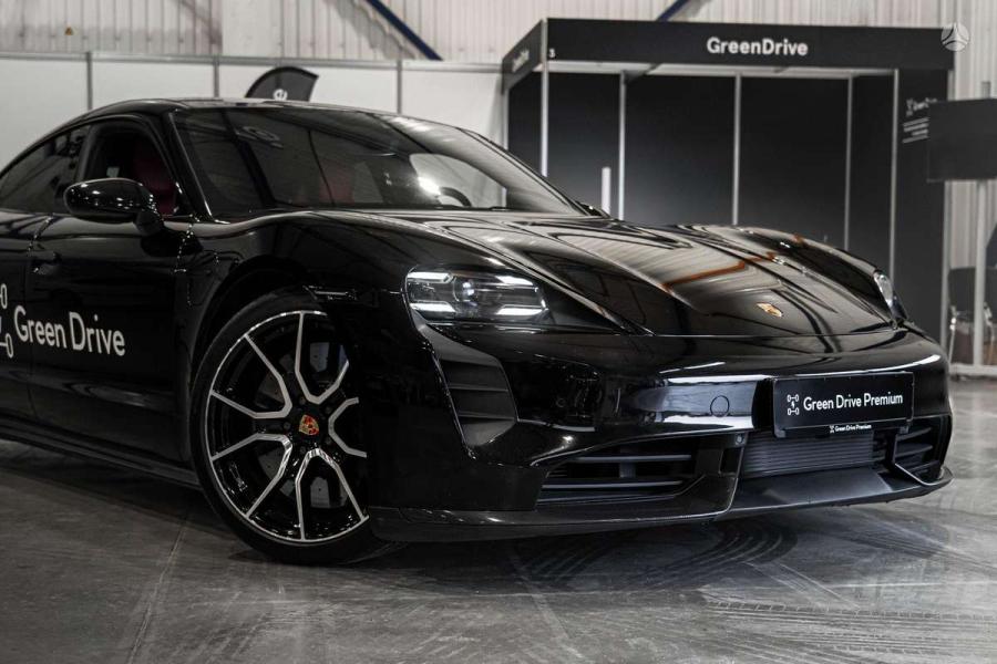 Melns Porsche Taycan 2020 Viļņa, ar dzinēja tilpumu 0.00 L un nobraukumu 98 tūkst. km par 54990 €, foto 11 vietnē AUTOMOTO.COM.LV