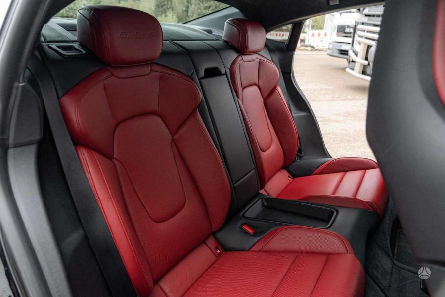 Melns Porsche Taycan 2020 Viļņa, ar dzinēja tilpumu 0.00 L un nobraukumu 98 tūkst. km par 54990 €, foto 31 vietnē AUTOMOTO.COM.LV