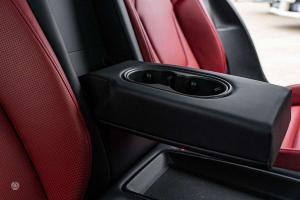 Melns Porsche Taycan 2020 Viļņa, ar dzinēja tilpumu 0.00 L un nobraukumu 98 tūkst. km par 54990 €, foto 34 vietnē AUTOMOTO.COM.LV