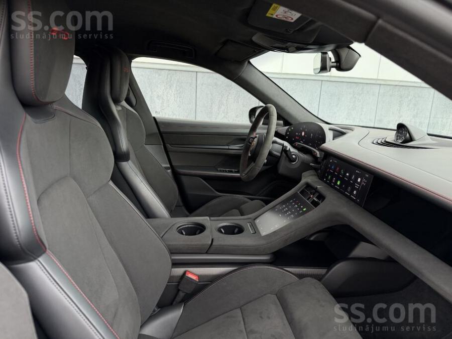 Melns Porsche Taycan 2022 Rīga, ar dzinēja tilpumu 0.00 L un nobraukumu 75 tūkst. km par 63400 €, foto 8 vietnē AUTOMOTO.COM.LV