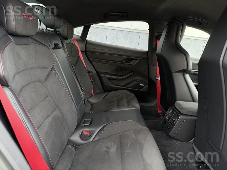 Melns Porsche Taycan 2022 Rīga, ar dzinēja tilpumu 0.00 L un nobraukumu 75 tūkst. km par 63400 €, foto 10 vietnē AUTOMOTO.COM.LV