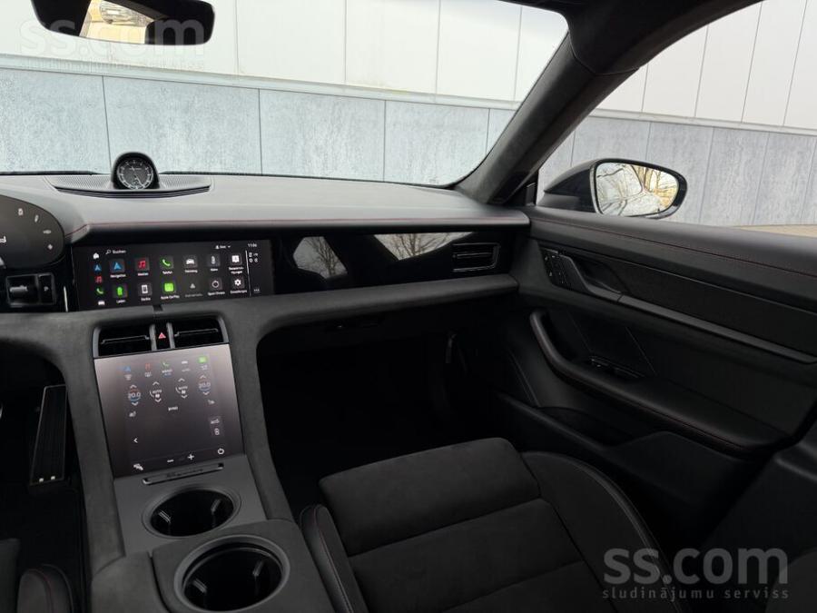 Melns Porsche Taycan 2022 Rīga, ar dzinēja tilpumu 0.00 L un nobraukumu 75 tūkst. km par 63400 €, foto 13 vietnē AUTOMOTO.COM.LV