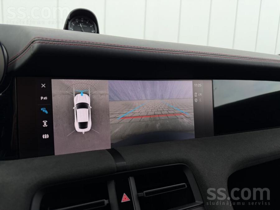 Melns Porsche Taycan 2022 Rīga, ar dzinēja tilpumu 0.00 L un nobraukumu 75 tūkst. km par 63400 €, foto 17 vietnē AUTOMOTO.COM.LV