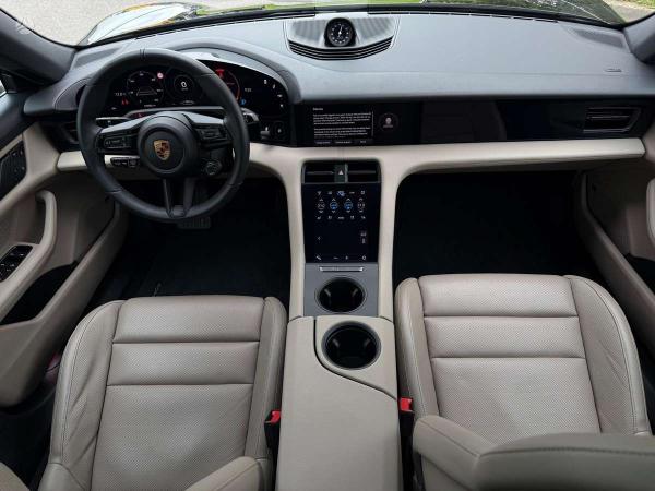 Black Porsche Taycan 2023 in Vilnius, with an engine capacity of 0.00 L and mileage of 57 thousand km for 62890 €, photo 6 on AUTOMOTO.COM.LV