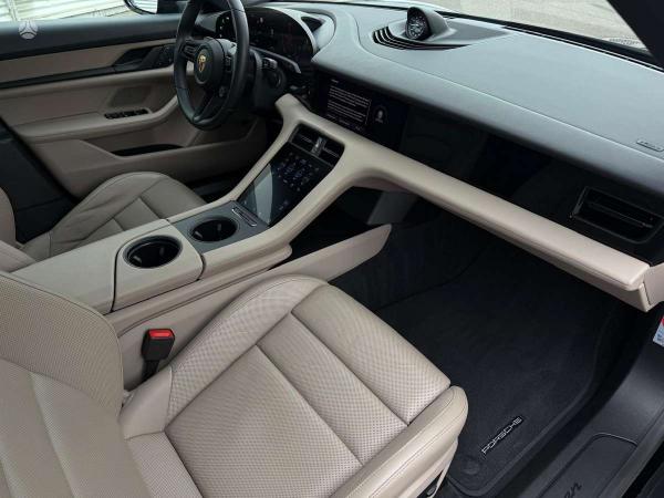 Black Porsche Taycan 2023 in Vilnius, with an engine capacity of 0.00 L and mileage of 57 thousand km for 62890 €, photo 8 on AUTOMOTO.COM.LV