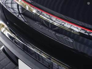 Черный Порше Тайкан 2023 в Вильнюс, объемом двигателя 0.00 л и пробегом 56 тыс. км за 79911 €, фото 20 на AUTOMOTO.COM.LV