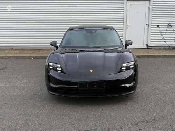 Black Porsche Taycan 2023 in Vilnius, with an engine capacity of 0.00 L and mileage of 57 thousand km for 62900 €, photo 6 on AUTOMOTO.COM.LV