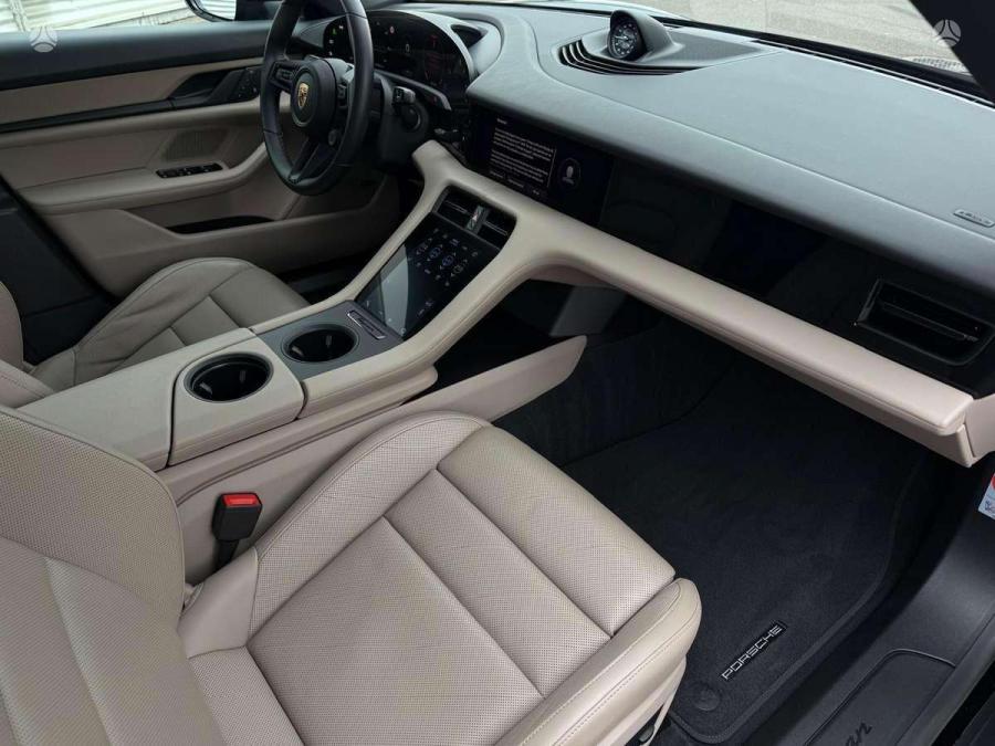 Black Porsche Taycan 2023 in Vilnius, with an engine capacity of 0.00 L and mileage of 57 thousand km for 62900 €, photo 9 on AUTOMOTO.COM.LV