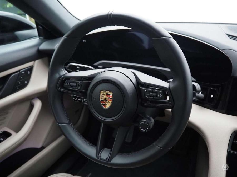Melns Porsche Taycan 2023 Viļņa, ar dzinēja tilpumu 0.00 L un nobraukumu 59 tūkst. km par 62500 €, foto 22 vietnē AUTOMOTO.COM.LV