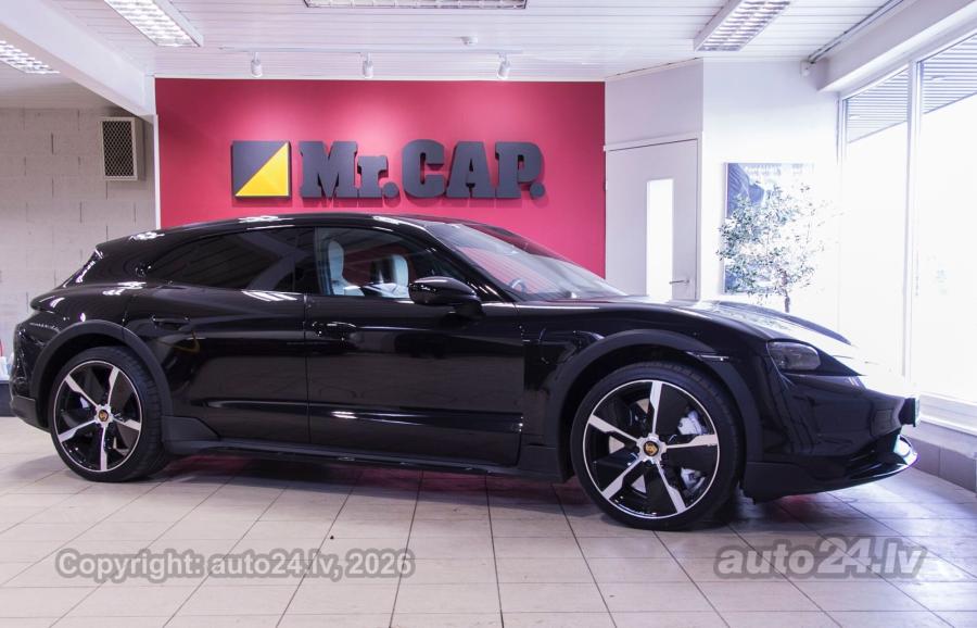 Melns Porsche Taycan 2021 Tallina, ar dzinēja tilpumu 0.00 L un nobraukumu 48 tūkst. km par 79800 €, foto 4 vietnē AUTOMOTO.COM.LV