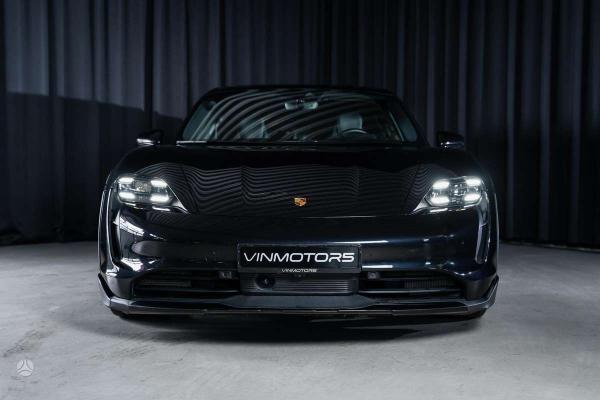 Black Porsche Taycan 2021 in Vilnius, with an engine capacity of 0.00 L and mileage of 84 thousand km for 64999 €, photo 2 on AUTOMOTO.COM.LV