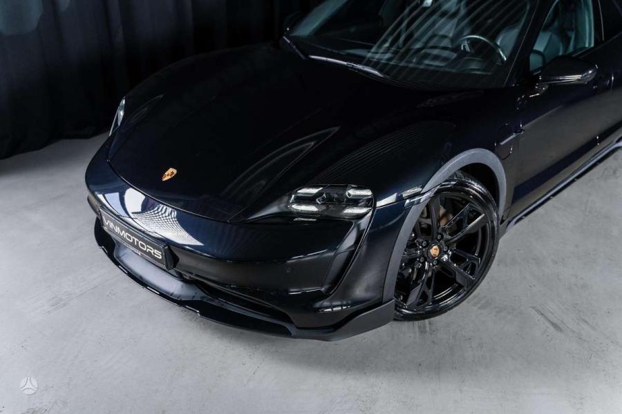 Melns Porsche Taycan 2021 Viļņa, ar dzinēja tilpumu 0.00 L un nobraukumu 84 tūkst. km par 64999 €, foto 8 vietnē AUTOMOTO.COM.LV