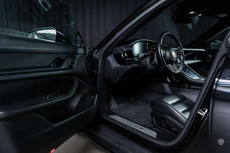 Melns Porsche Taycan 2021 Viļņa, ar dzinēja tilpumu 0.00 L un nobraukumu 84 tūkst. km par 64999 €, foto 15 vietnē AUTOMOTO.COM.LV