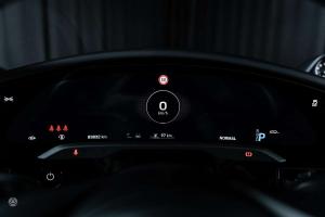 Melns Porsche Taycan 2021 Viļņa, ar dzinēja tilpumu 0.00 L un nobraukumu 84 tūkst. km par 64999 €, foto 21 vietnē AUTOMOTO.COM.LV