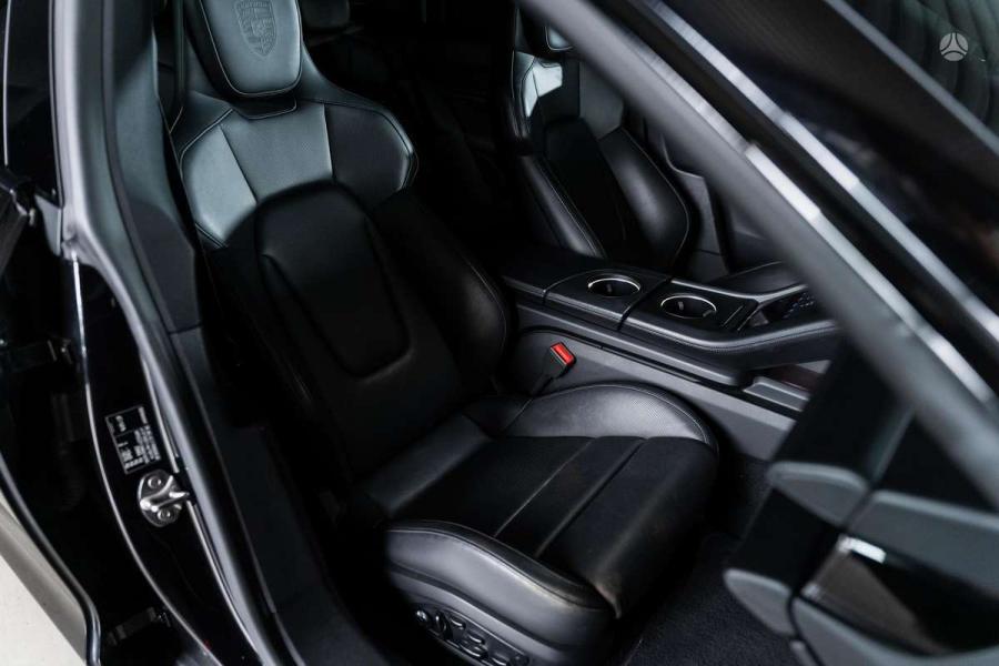 Melns Porsche Taycan 2021 Viļņa, ar dzinēja tilpumu 0.00 L un nobraukumu 84 tūkst. km par 64999 €, foto 30 vietnē AUTOMOTO.COM.LV