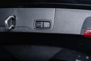 Melns Porsche Taycan 2021 Viļņa, ar dzinēja tilpumu 0.00 L un nobraukumu 84 tūkst. km par 64999 €, foto 34 vietnē AUTOMOTO.COM.LV