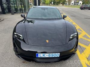 Melns Porsche Taycan 2021 Rīga, ar dzinēja tilpumu 0.00 L un nobraukumu 106 tūkst. km par 52800 €, foto  vietnē AUTOMOTO.COM.LV